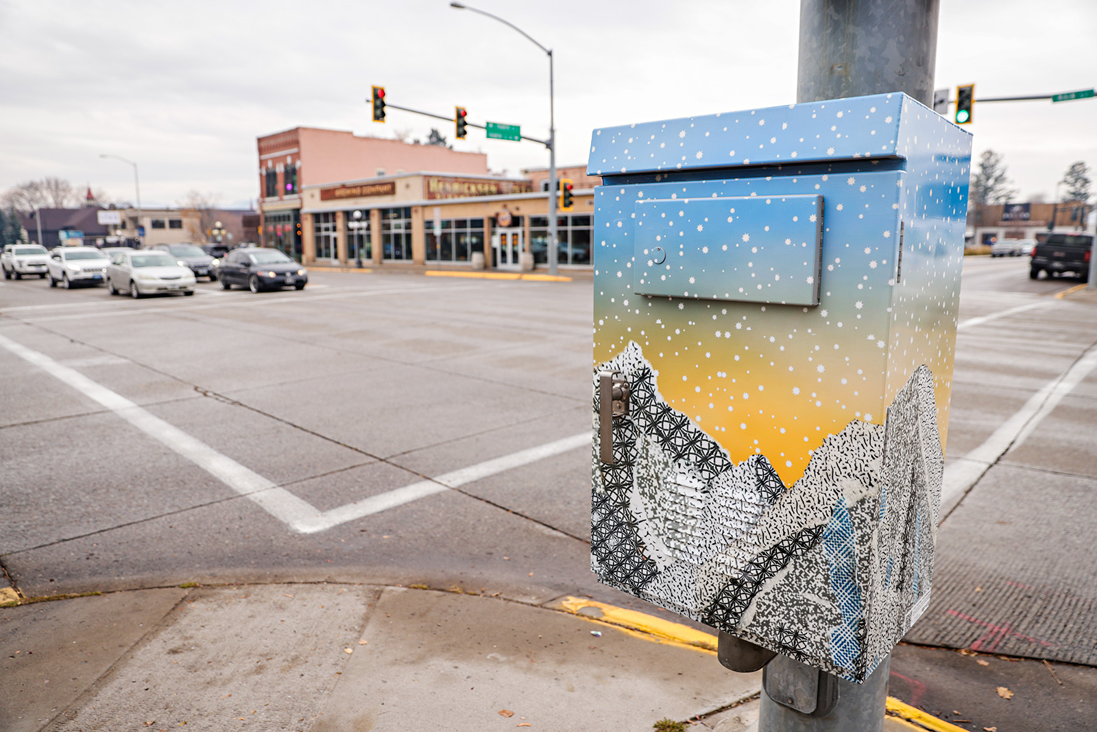 2021103_TRAFFIC_BOX_ART_078 - Flathead Beacon