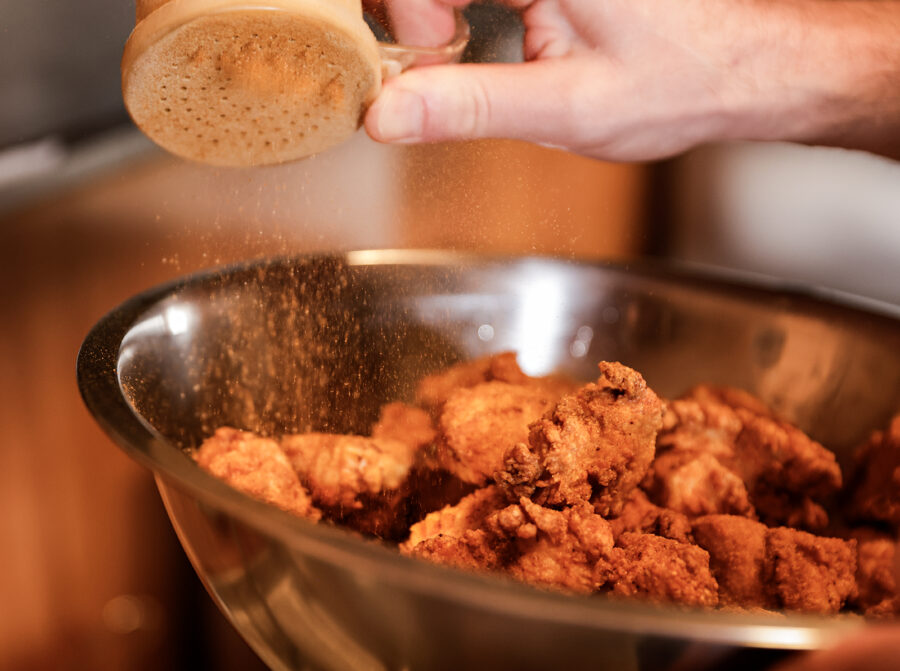 Pete’s Fried Chicken Sammy - Flathead Beacon